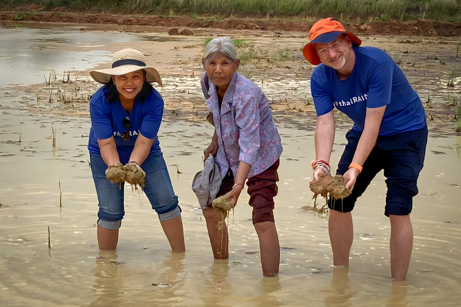 #thaiRAIN helps Southeast Asian farmers say no to burning - Winrock ...